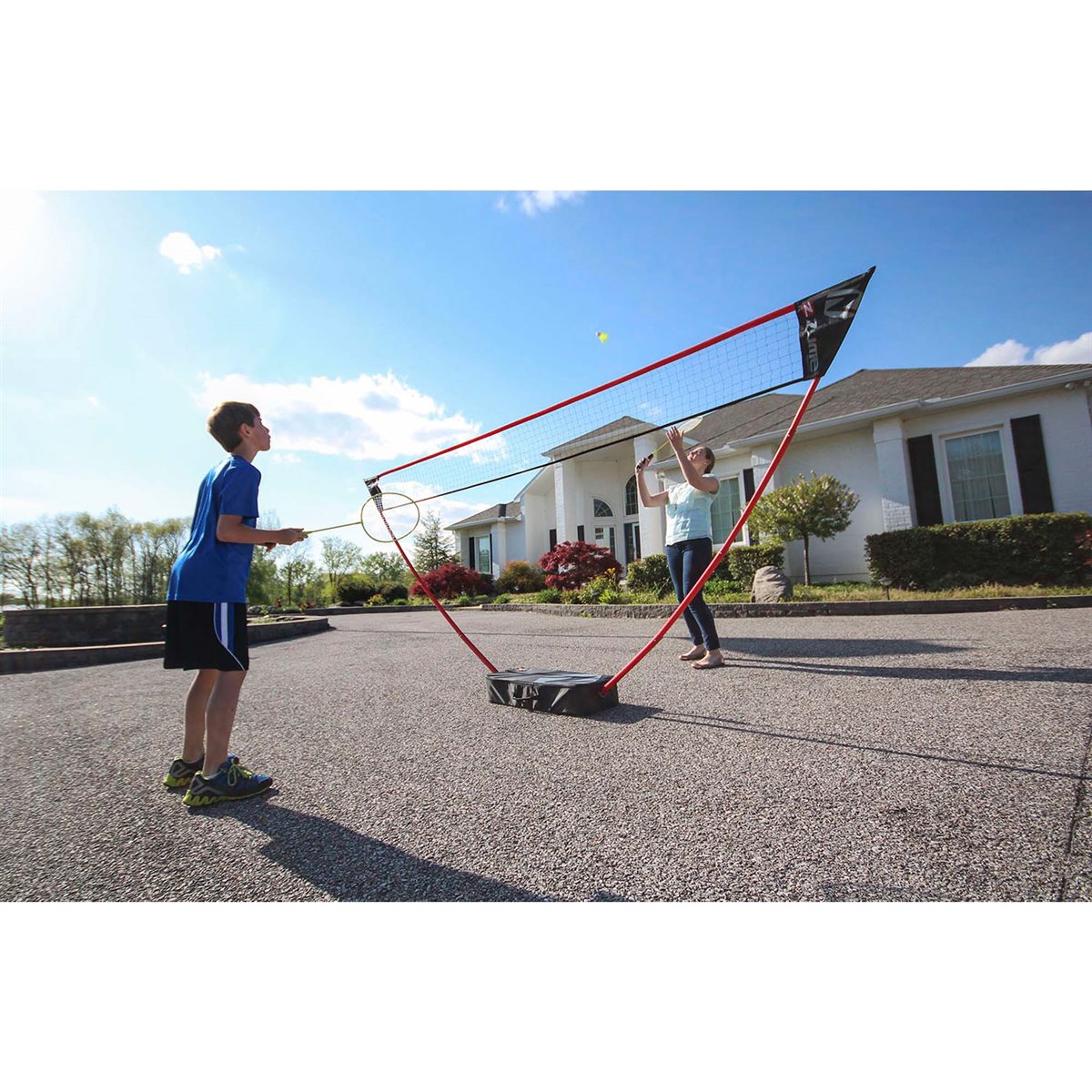 ZUME GAMES 4 Player Outdoor Backyard Portable Badminton Set with Case ...